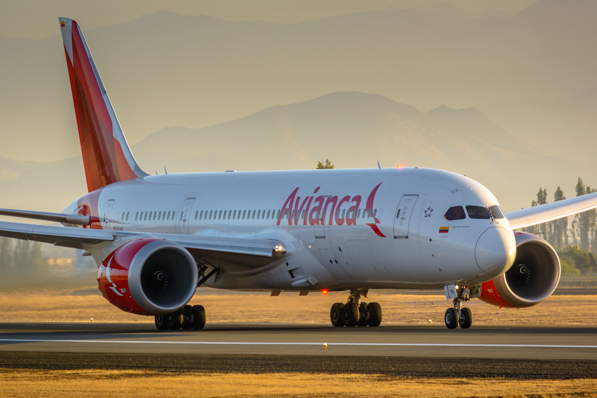Avianca incorpora más B787 a su flota - Aero-Naves