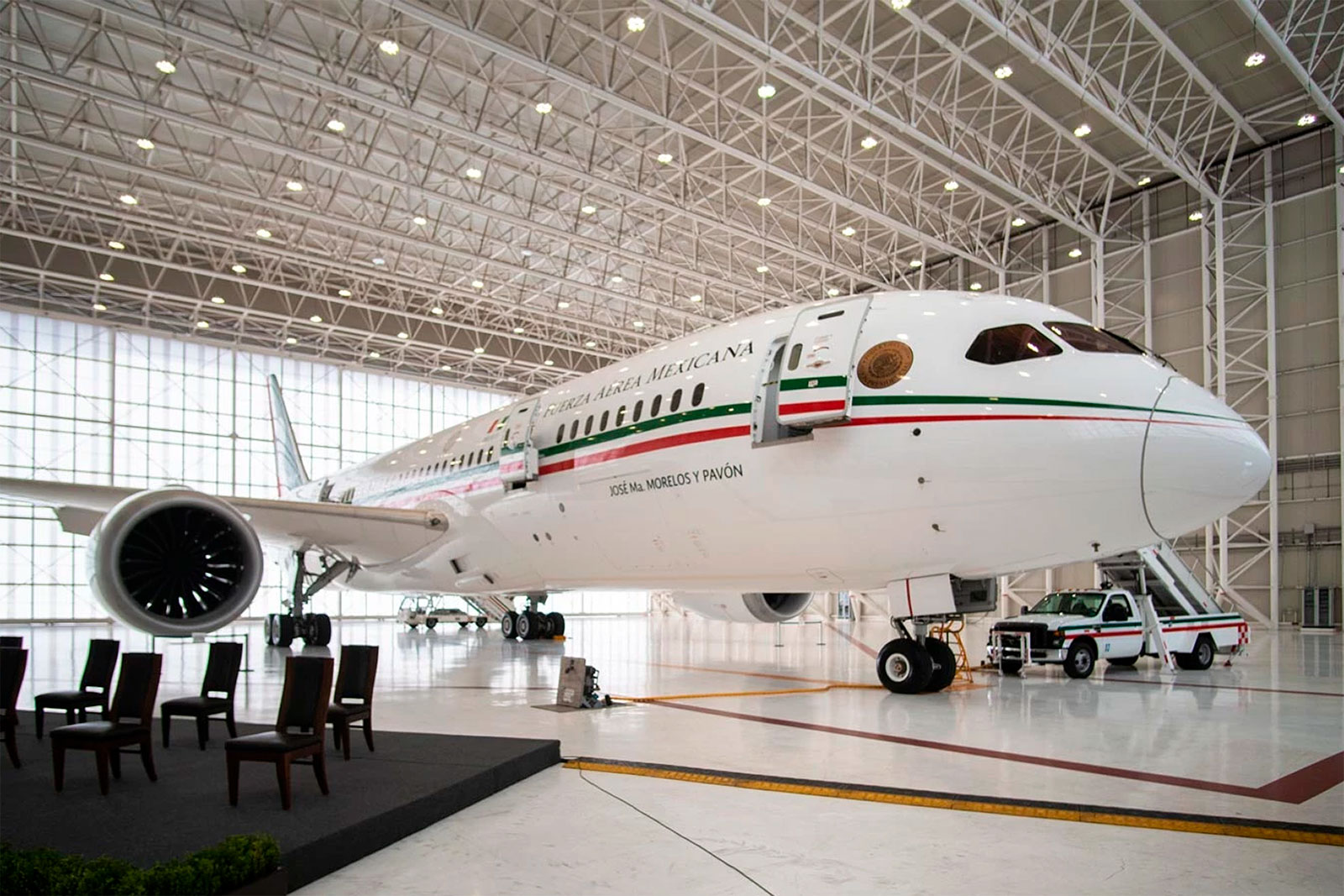 México vende el polémico Boeing 787 de uso presidencial - Aero-Naves